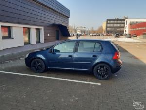 Blue Volkswagen Golf 2005 in Kaunas, with an engine capacity of 2.00 L and mileage of 300 thousand km for 690 €, photo 17 on AUTOMOTO.COM.LV