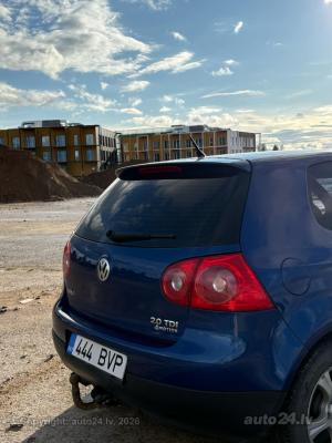 Zils Volkswagen Golf 2005 Tartu, ar dzinēja tilpumu 2.00 L un nobraukumu 321 tūkst. km par 3000 €, foto 9 vietnē AUTOMOTO.COM.LV