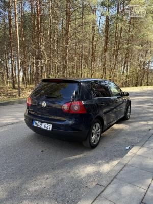 Zils Volkswagen Golf 2005 Viļņa, ar dzinēja tilpumu 2.00 L un nobraukumu 400 tūkst. km par 1390 €, foto 4 vietnē AUTOMOTO.COM.LV