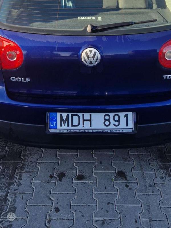 Blue Volkswagen Golf 2005 in Kaunas, with an engine capacity of 1.90 L and mileage of 252 thousand km for 1750 €, photo 3 on AUTOMOTO.COM.LV