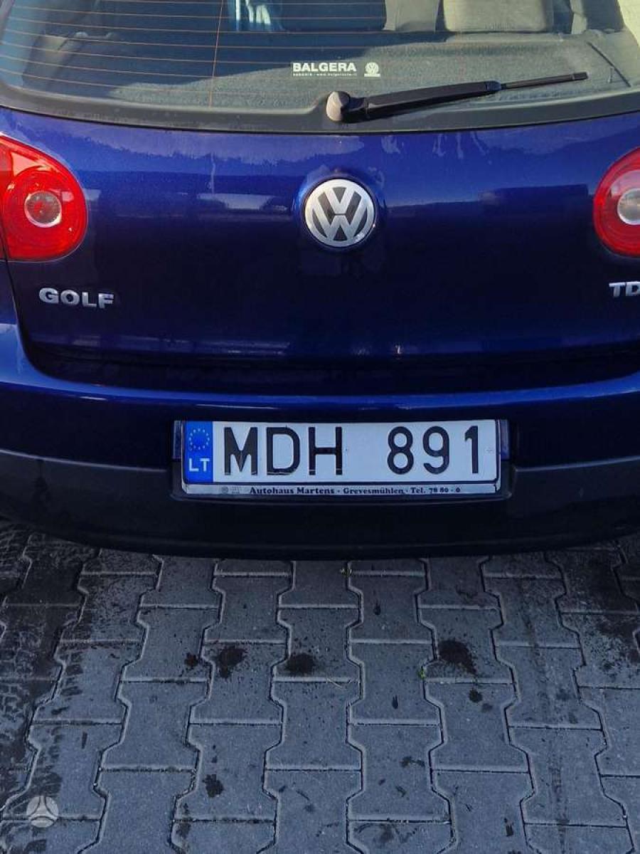Blue Volkswagen Golf 2005 in Kaunas, with an engine capacity of 1.90 L and mileage of 252 thousand km for 1750 €, photo 4 on AUTOMOTO.COM.LV
