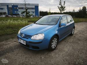 Zils Volkswagen Golf 2005 Viļņa, ar dzinēja tilpumu 1.60 L un nobraukumu 230 tūkst. km par 950 €, foto  vietnē AUTOMOTO.COM.LV