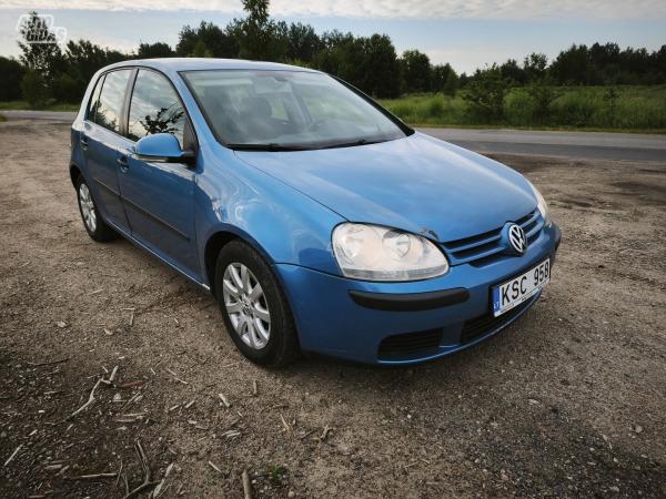Blue Volkswagen Golf 2005 in Vilnius, with an engine capacity of 1.60 L and mileage of 230 thousand km for 950 €, photo 2 on AUTOMOTO.COM.LV