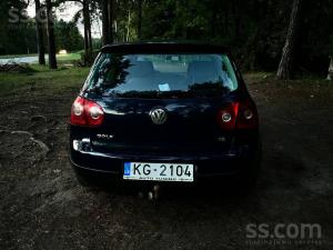 Blue Volkswagen Golf 2005 in Riga, with an engine capacity of 1.60 L and mileage of 220 thousand km for 2000 €, photo 4 on AUTOMOTO.COM.LV