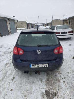 Zils Volkswagen Golf 2006 Marijampole, ar dzinēja tilpumu 2.00 L un nobraukumu 267 tūkst. km par 2550 €, foto 5 vietnē AUTOMOTO.COM.LV