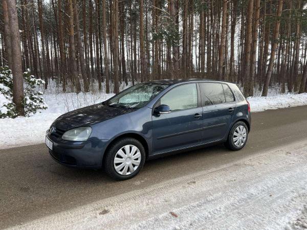 Blue Volkswagen Golf 2006 in Klaipeda, with an engine capacity of 1.90 L and mileage of 502 thousand km for 1950 €, photo 1 on AUTOMOTO.COM.LV