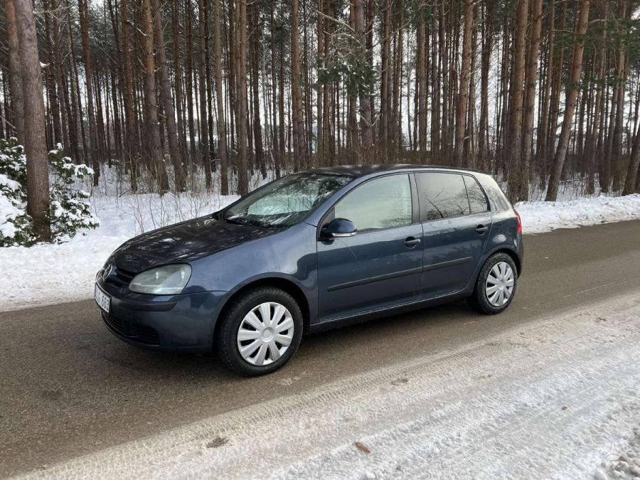 Blue Volkswagen Golf 2006 in Klaipeda, with an engine capacity of 1.90 L and mileage of 502 thousand km for 1950 €, photo 1 on AUTOMOTO.COM.LV