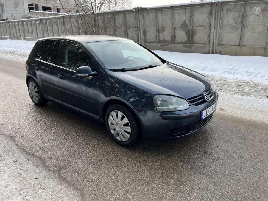 Blue Volkswagen Golf 2006 in Klaipeda, with an engine capacity of 1.90 L and mileage of 502 thousand km for 1950 €, photo 6 on AUTOMOTO.COM.LV