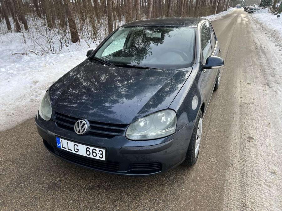 Blue Volkswagen Golf 2006 in Klaipeda, with an engine capacity of 1.90 L and mileage of 502 thousand km for 1950 €, photo 8 on AUTOMOTO.COM.LV