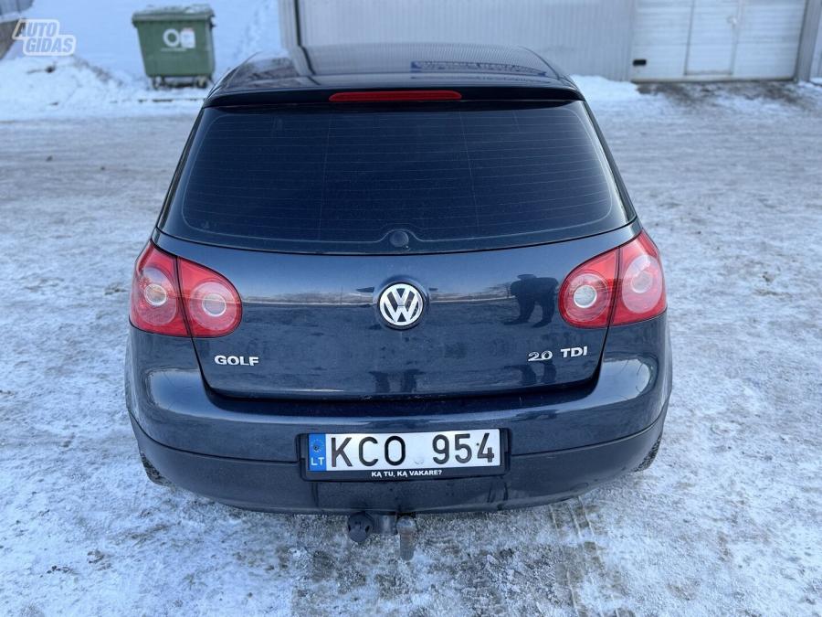 Zils Volkswagen Golf 2006 Kauņa, ar dzinēja tilpumu 2.00 L un nobraukumu 315 tūkst. km par 1800 €, foto 4 vietnē AUTOMOTO.COM.LV