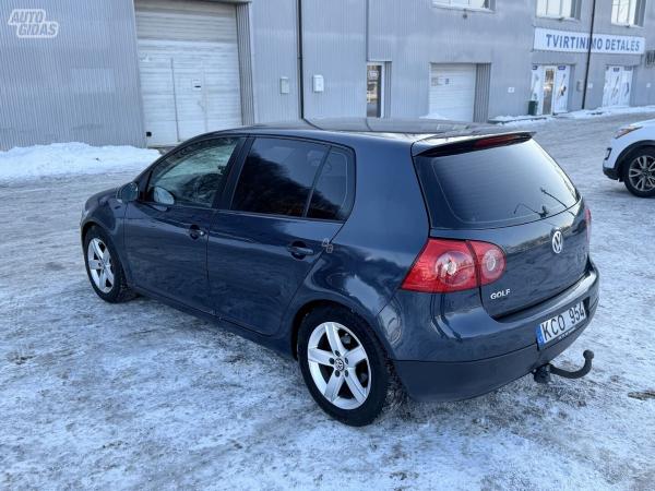 Blue Volkswagen Golf 2006 in Kaunas, with an engine capacity of 2.00 L and mileage of 315 thousand km for 1800 €, photo 8 on AUTOMOTO.COM.LV