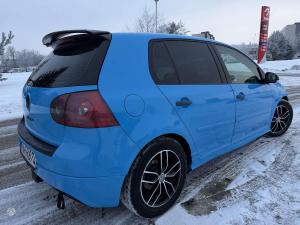 Blue Volkswagen Golf 2006 in Kaunas, with an engine capacity of 1.97 L and mileage of 246 thousand km for 2850 €, photo 4 on AUTOMOTO.COM.LV
