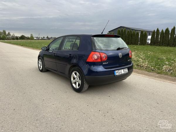 Zils Volkswagen Golf 2006 Viļņa, ar dzinēja tilpumu 2.00 L un nobraukumu 254 tūkst. km par 900 €, foto 4 vietnē AUTOMOTO.COM.LV