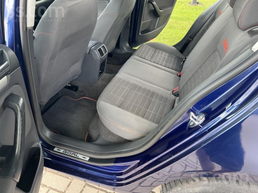 Blue Volkswagen Golf 2006 in Rezekne, with an engine capacity of 1.90 L and mileage of 287 thousand km for 3350 €, photo 13 on AUTOMOTO.COM.LV