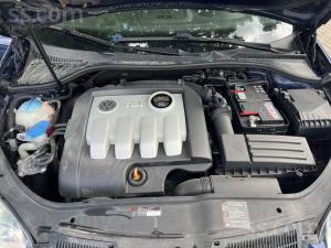 Blue Volkswagen Golf 2006 in Rezekne, with an engine capacity of 1.90 L and mileage of 287 thousand km for 3350 €, photo 14 on AUTOMOTO.COM.LV