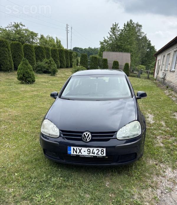 Zils Volkswagen Golf 2006 Tukums, ar dzinēja tilpumu 1.90 L un nobraukumu 341 tūkst. km par 1490 €, foto 2 vietnē AUTOMOTO.COM.LV