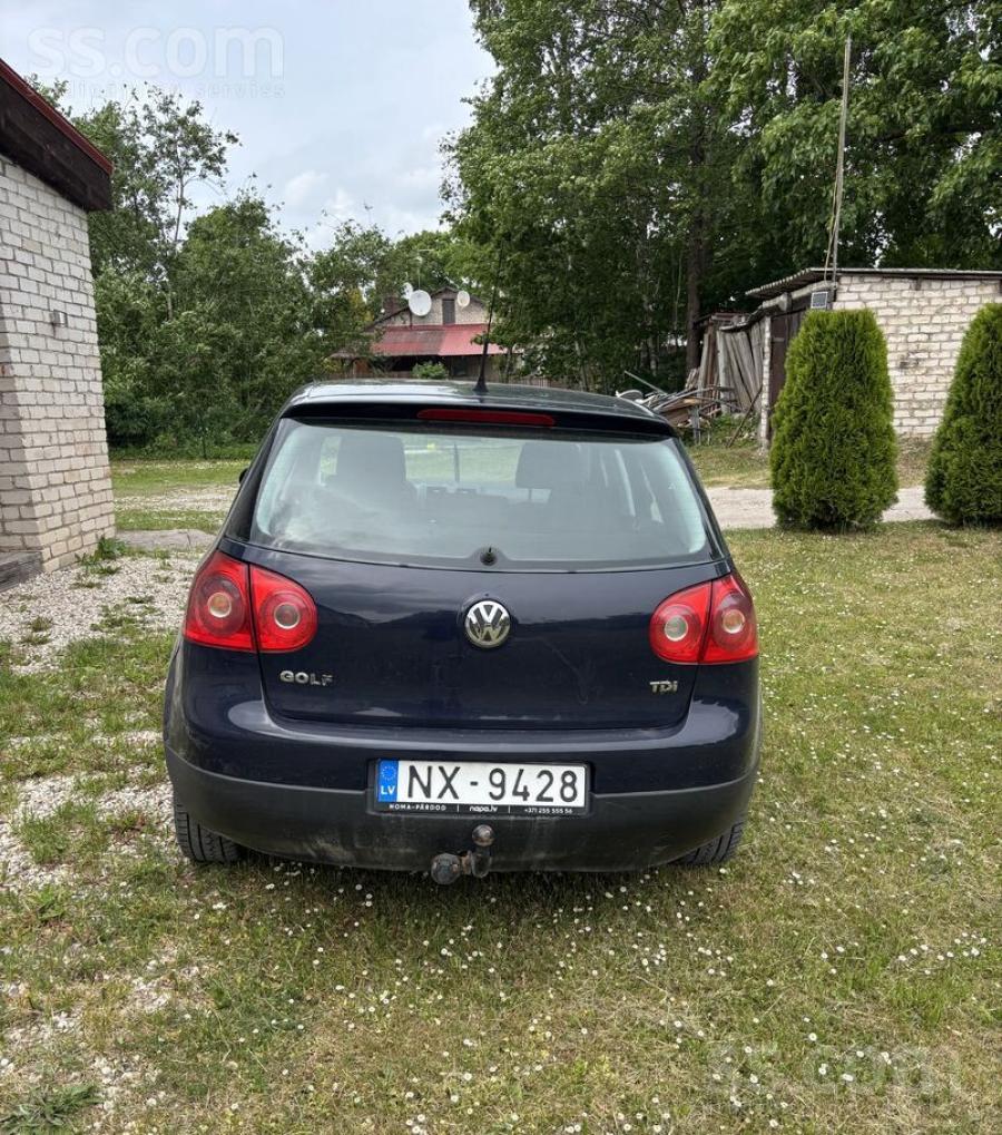 Zils Volkswagen Golf 2006 Tukums, ar dzinēja tilpumu 1.90 L un nobraukumu 341 tūkst. km par 1490 €, foto 8 vietnē AUTOMOTO.COM.LV
