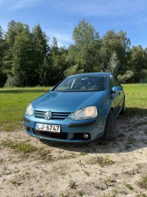 Blue Volkswagen Golf 2006 in Riga, with an engine capacity of 1.60 L and mileage of 264 thousand km for 1500 €, photo 4 on AUTOMOTO.COM.LV