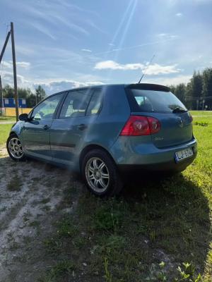 Blue Volkswagen Golf 2006 in Riga, with an engine capacity of 1.60 L and mileage of 264 thousand km for 1500 €, photo 5 on AUTOMOTO.COM.LV