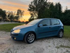 Blue Volkswagen Golf 2006 in Riga, with an engine capacity of 1.60 L and mileage of 264 thousand km for 1500 €, photo 6 on AUTOMOTO.COM.LV