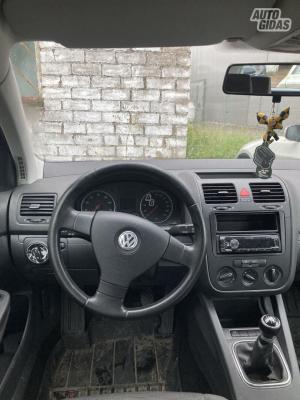 Zils Volkswagen Golf 2006 Klaipėda, ar dzinēja tilpumu 1.40 L un nobraukumu 250 tūkst. km par 950 €, foto 12 vietnē AUTOMOTO.COM.LV