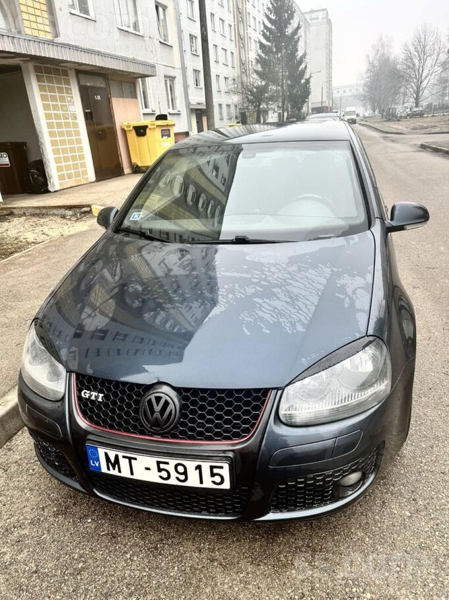 Blue Volkswagen Golf 2006 in Riga, with an engine capacity of 2.00 L and mileage of 286 thousand km for 2950 €, photo 3 on AUTOMOTO.COM.LV