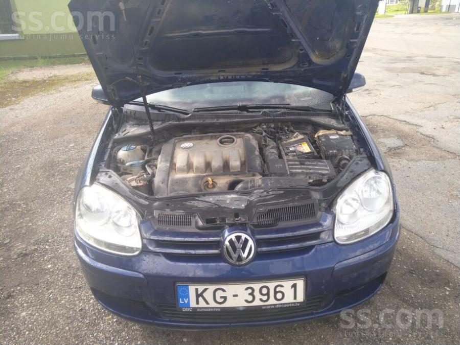 Zils Volkswagen Golf 2006 Liepāja, ar dzinēja tilpumu 1.90 L un nobraukumu 0 tūkst. km par 1600 €, foto 1 vietnē AUTOMOTO.COM.LV