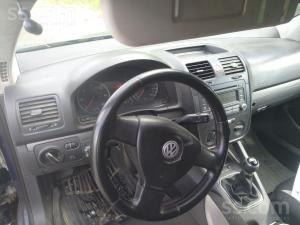 Zils Volkswagen Golf 2006 Liepāja, ar dzinēja tilpumu 1.90 L un nobraukumu 0 tūkst. km par 1600 €, foto 5 vietnē AUTOMOTO.COM.LV