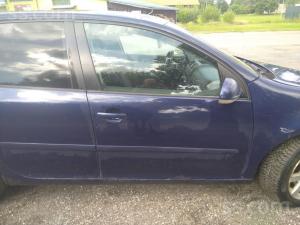 Zils Volkswagen Golf 2006 Liepāja, ar dzinēja tilpumu 1.90 L un nobraukumu 0 tūkst. km par 1600 €, foto 8 vietnē AUTOMOTO.COM.LV