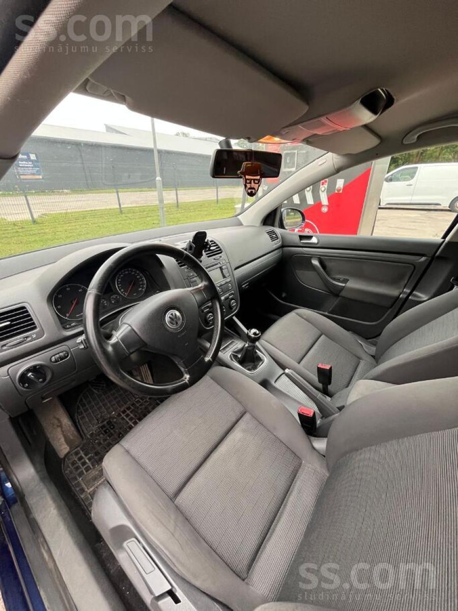 Zils Volkswagen Golf 2006 Ogre, ar dzinēja tilpumu 1.90 L un nobraukumu 377 tūkst. km par 940 €, foto 6 vietnē AUTOMOTO.COM.LV