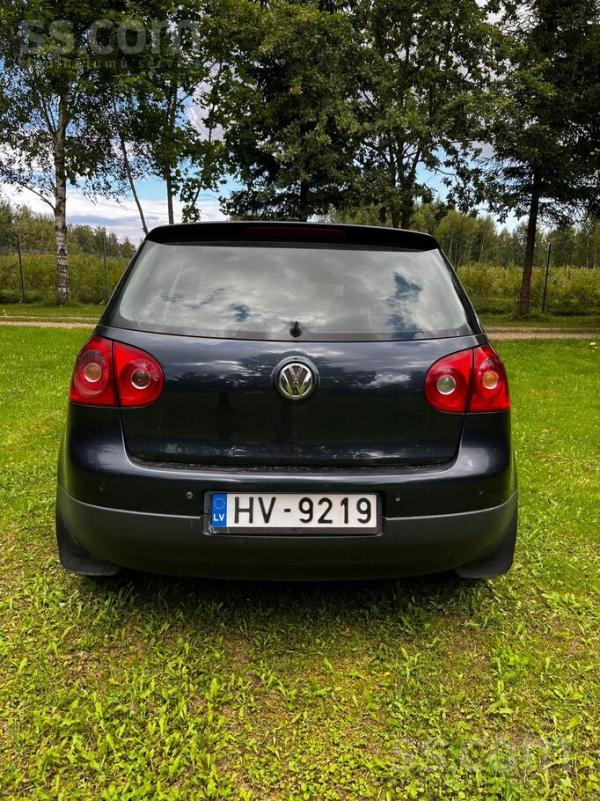 Zils Volkswagen Golf 2006 Limbaži, ar dzinēja tilpumu 2.00 L un nobraukumu 446 tūkst. km par 1500 €, foto 3 vietnē AUTOMOTO.COM.LV