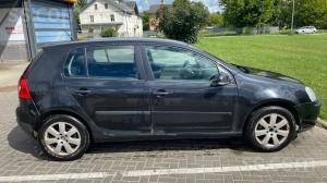 Blue Volkswagen Golf 2006 in Riga, with an engine capacity of 1.40 L and mileage of 305 thousand km for 700 €, photo 3 on AUTOMOTO.COM.LV