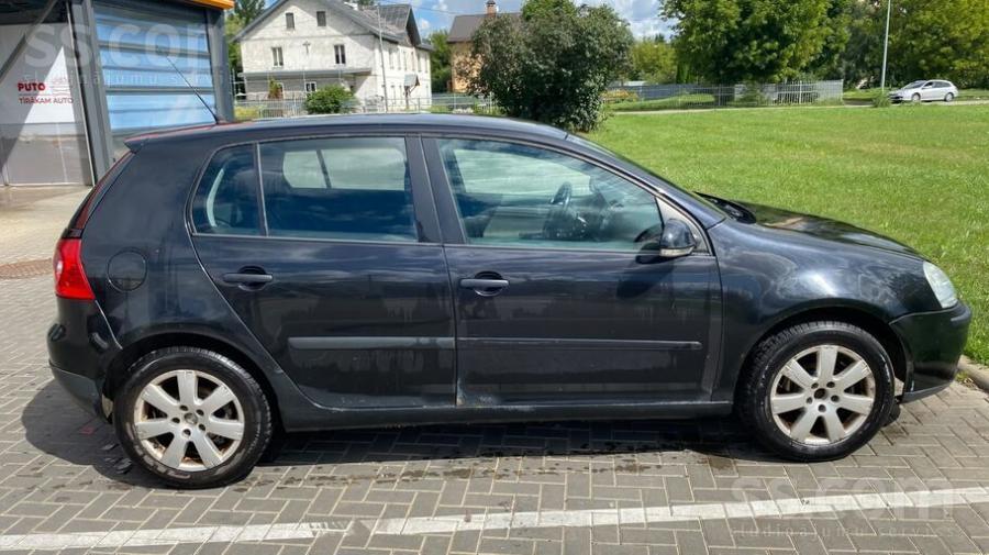 Blue Volkswagen Golf 2006 in Riga, with an engine capacity of 1.40 L and mileage of 305 thousand km for 700 €, photo 3 on AUTOMOTO.COM.LV