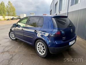 Zils Volkswagen Golf 2006 Rīga, ar dzinēja tilpumu 1.90 L un nobraukumu 378 tūkst. km par 1590 €, foto 4 vietnē AUTOMOTO.COM.LV