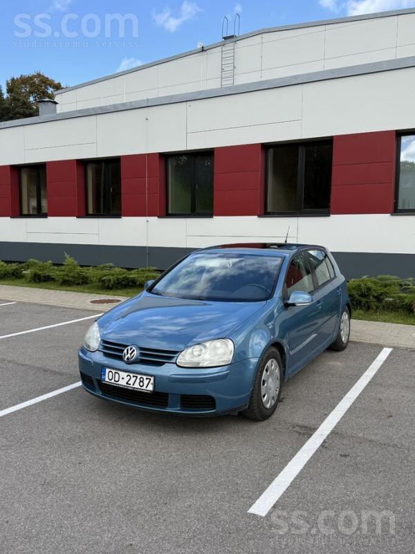 Blue Volkswagen Golf 2006 in Bauska, with an engine capacity of 1.60 L and mileage of 258 thousand km for 2500 €, photo 1 on AUTOMOTO.COM.LV