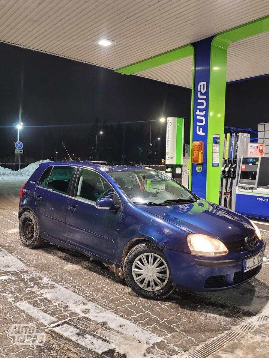 Blue Volkswagen Golf 2007 in Kaunas, with an engine capacity of 1.60 L and mileage of 309 thousand km for 850 €, photo 5 on AUTOMOTO.COM.LV