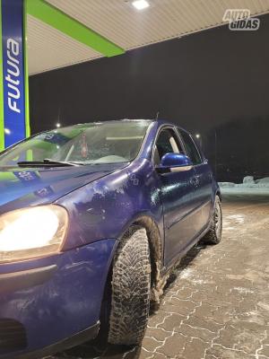 Blue Volkswagen Golf 2007 in Kaunas, with an engine capacity of 1.60 L and mileage of 309 thousand km for 850 €, photo 6 on AUTOMOTO.COM.LV