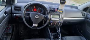 Blue Volkswagen Golf 2007 in Druskininkai, with an engine capacity of 1.90 L and mileage of 380 thousand km for 950 €, photo 11 on AUTOMOTO.COM.LV