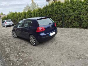 Blue Volkswagen Golf 2007 in Vilkaviskis, with an engine capacity of 1.90 L and mileage of 446 thousand km for 1450 €, photo 5 on AUTOMOTO.COM.LV