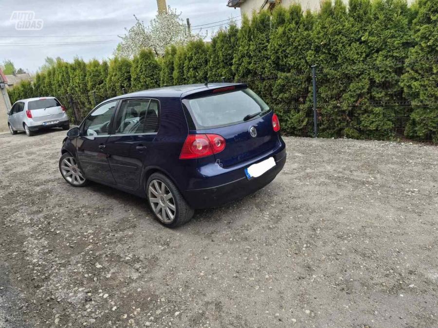 Blue Volkswagen Golf 2007 in Vilkaviskis, with an engine capacity of 1.90 L and mileage of 446 thousand km for 1450 €, photo 5 on AUTOMOTO.COM.LV