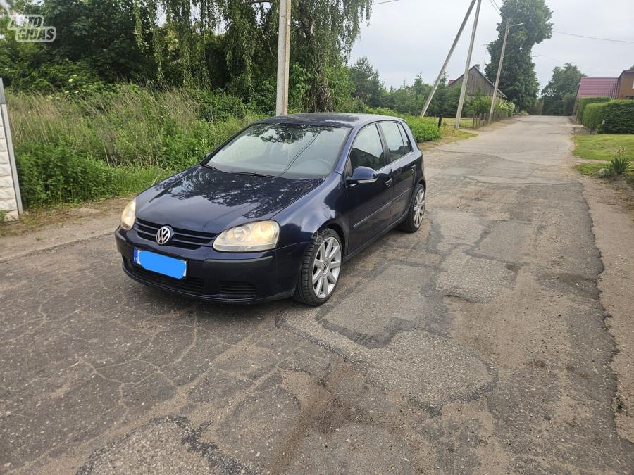 Zils Volkswagen Golf 2007 Vilkaviškis, ar dzinēja tilpumu 1.90 L un nobraukumu 402 tūkst. km par 1300 €, foto 4 vietnē AUTOMOTO.COM.LV