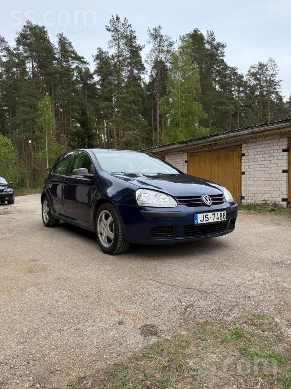 Zils Volkswagen Golf 2007 Rīga, ar dzinēja tilpumu 1.40 L un nobraukumu 390 tūkst. km par 1200 €, foto 1 vietnē AUTOMOTO.COM.LV
