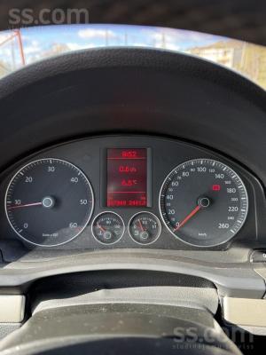 Zils Volkswagen Golf 2007 Ogre, ar dzinēja tilpumu 1.90 L un nobraukumu 348 tūkst. km par 750 €, foto 6 vietnē AUTOMOTO.COM.LV