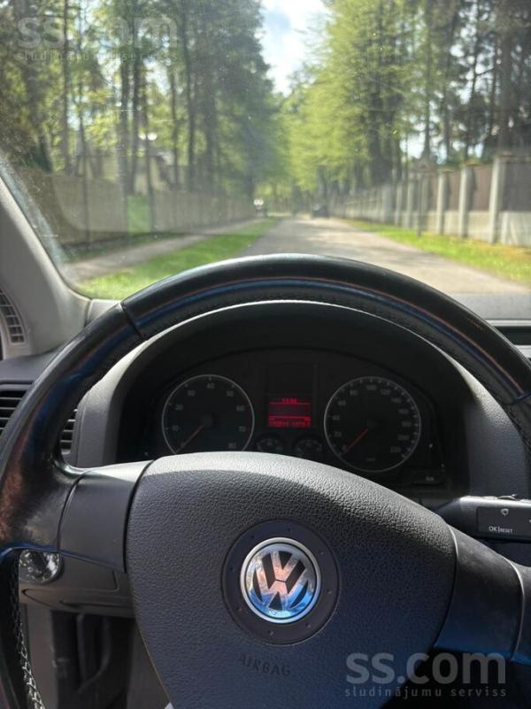 Zils Volkswagen Golf 2007 Rīga, ar dzinēja tilpumu 1.40 L un nobraukumu 173 tūkst. km par 3500 €, foto 7 vietnē AUTOMOTO.COM.LV