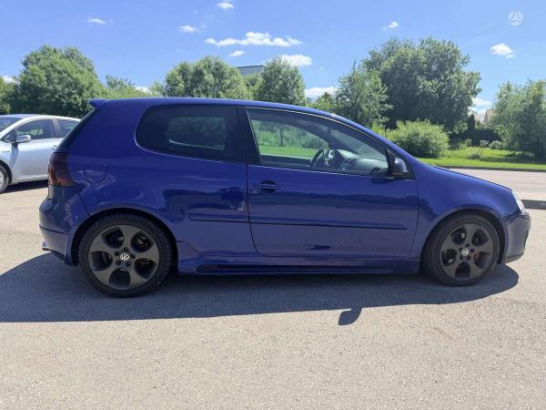 Zils Volkswagen Golf 2007 Viļņa, ar dzinēja tilpumu 1.98 L un nobraukumu 330 tūkst. km par 3350 €, foto 7 vietnē AUTOMOTO.COM.LV