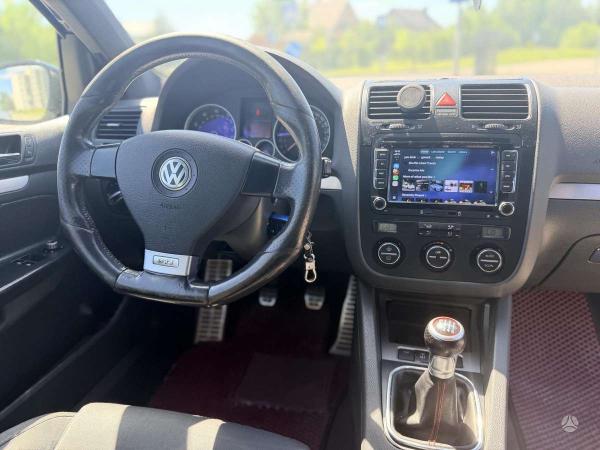 Zils Volkswagen Golf 2007 Viļņa, ar dzinēja tilpumu 1.98 L un nobraukumu 330 tūkst. km par 3350 €, foto 10 vietnē AUTOMOTO.COM.LV
