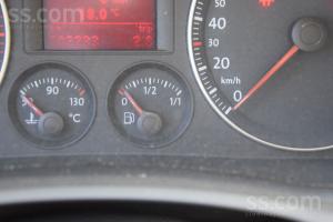 Zils Volkswagen Golf 2007 Rīga, ar dzinēja tilpumu 2.00 L un nobraukumu 210 tūkst. km par 2000 €, foto 10 vietnē AUTOMOTO.COM.LV