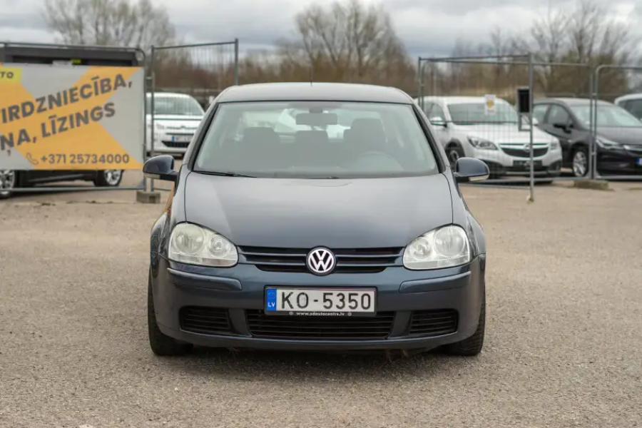 Zils Volkswagen Golf 2007 Liepāja, ar dzinēja tilpumu 1.90 L un nobraukumu 286 tūkst. km par 1900 €, foto 7 vietnē AUTOMOTO.COM.LV