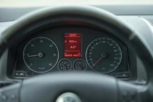 Zils Volkswagen Golf 2007 Liepāja, ar dzinēja tilpumu 1.90 L un nobraukumu 286 tūkst. km par 1900 €, foto 17 vietnē AUTOMOTO.COM.LV