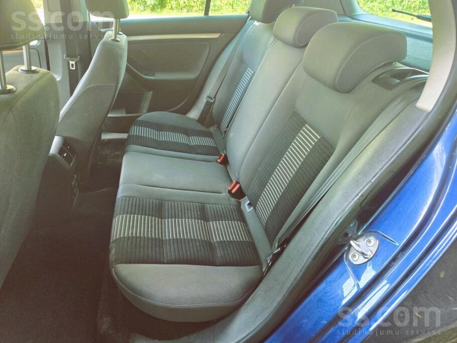 Zils Volkswagen Golf 2007 Rīga, ar dzinēja tilpumu 2.00 L un nobraukumu 0 tūkst. km par 1300 €, foto 4 vietnē AUTOMOTO.COM.LV